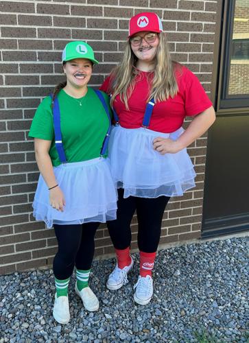ACS seniors in costume | Boonville Herald | romesentinel.com