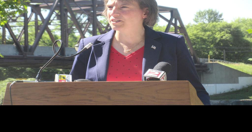 Honor America Days floats canal theme | Rome | romesentinel.com