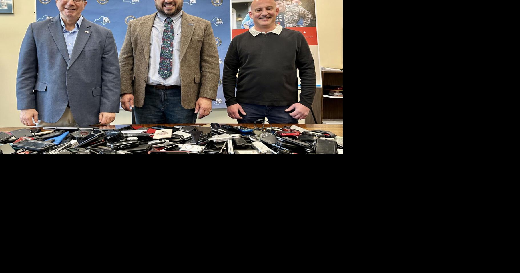 Area residents donate some 600 mobile devices to Cell Phones for ...