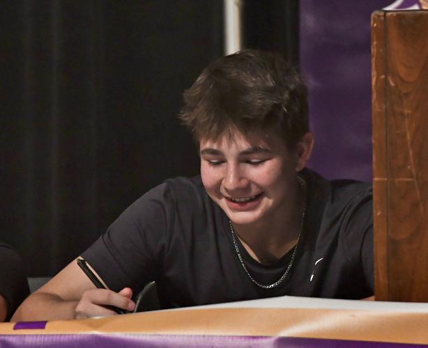 2 standout Holland Patent wrestlers make Division I plans | Sports ...