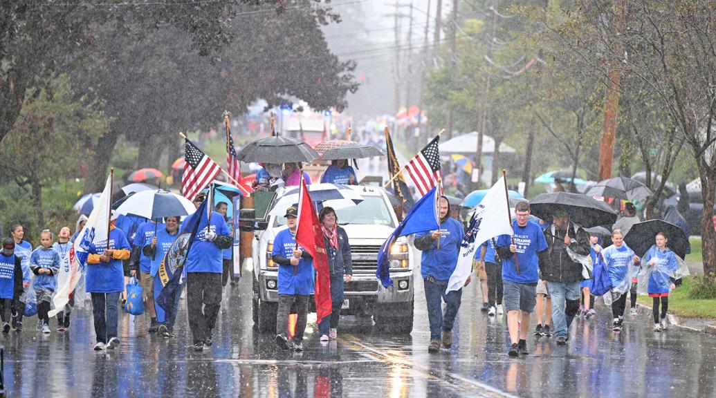 PHOTOS: A lot of smiles at the Honor America Days Parade | Multimedia ...