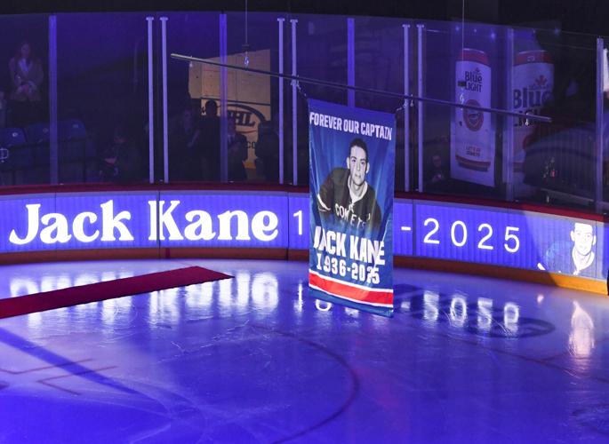 Utica Comets miss opportunities in AHL home shootout loss | Sports ...