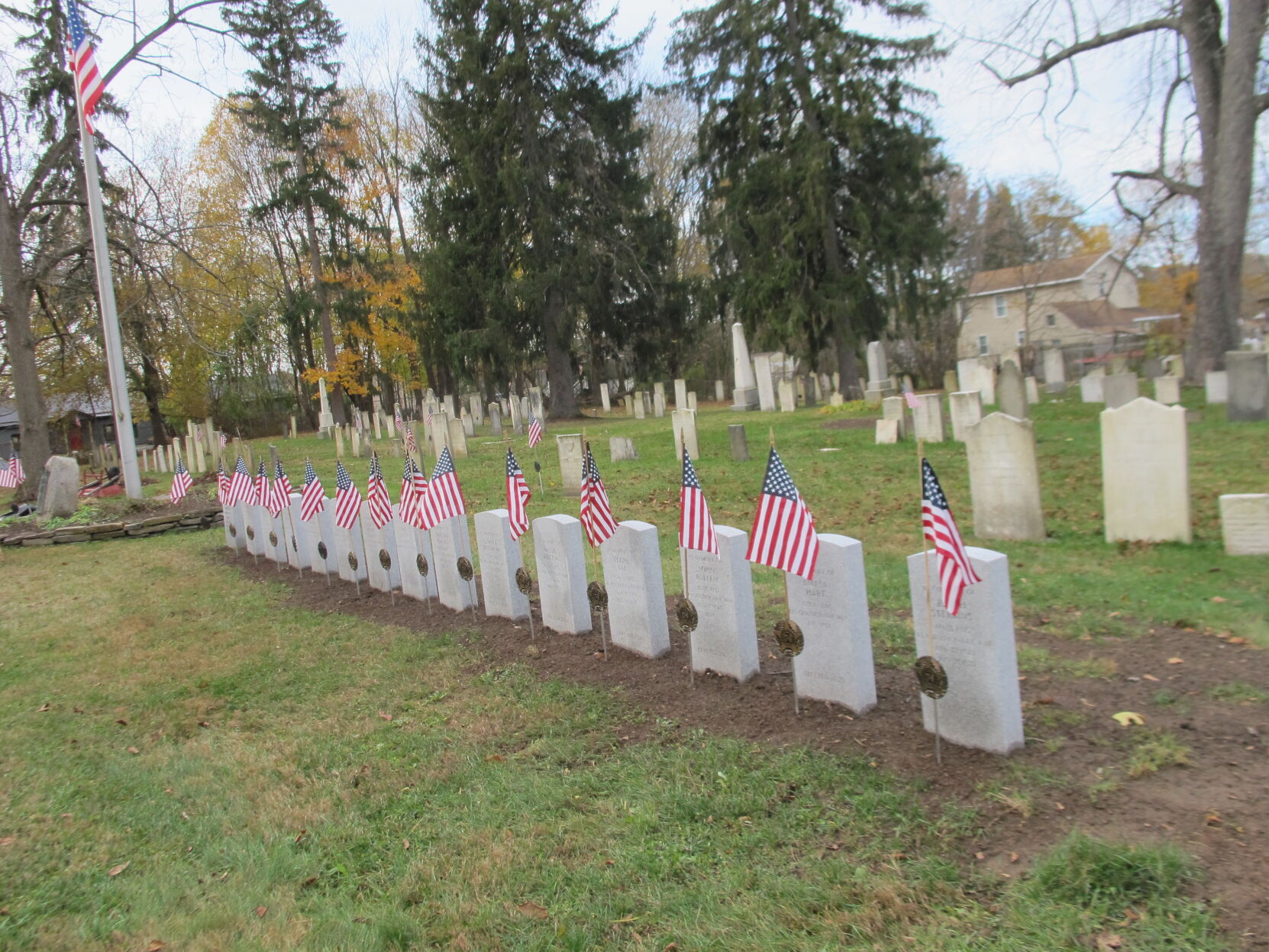 COMMUNITY SNAPSHOT: Clinton dedicates monuments at historic Old Burying ...