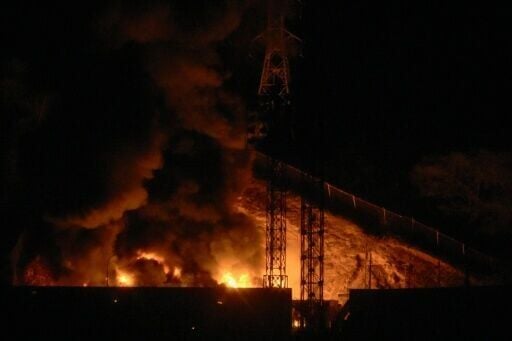 US military seizes Maduro in bombing raid on Venezuelan capital | News ...