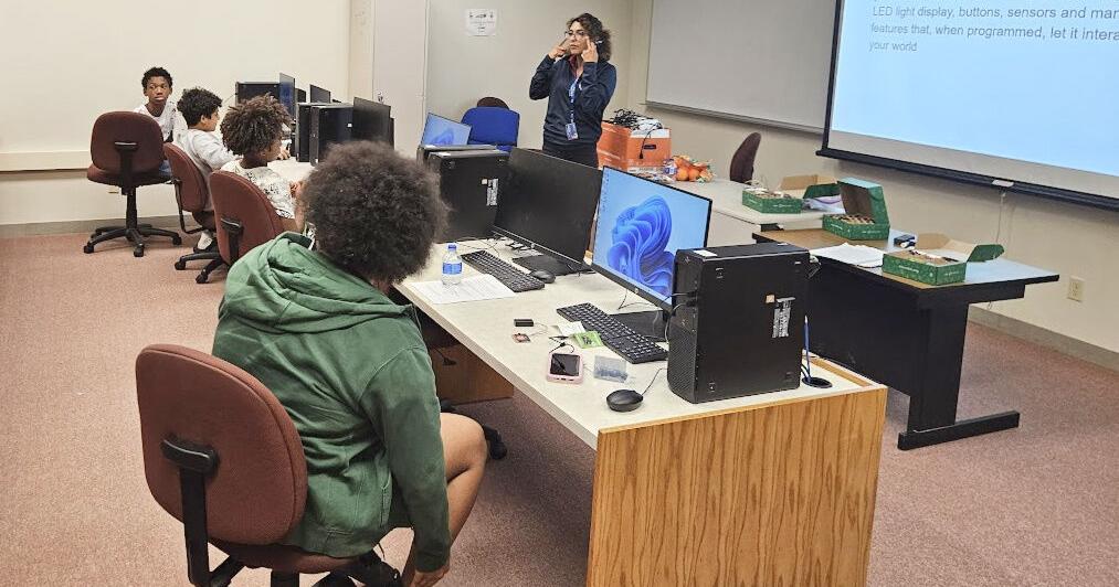 STEM futures sparked for UCSD students at SUNY Poly in Marcy | News ...