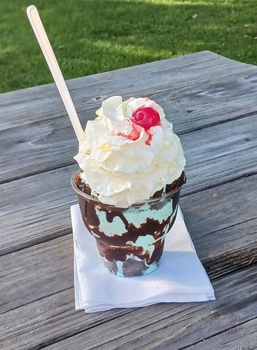 MV DINERS, DIVES and DRIVE-INS: Taylor’s Ice Cream a worthy warm ...