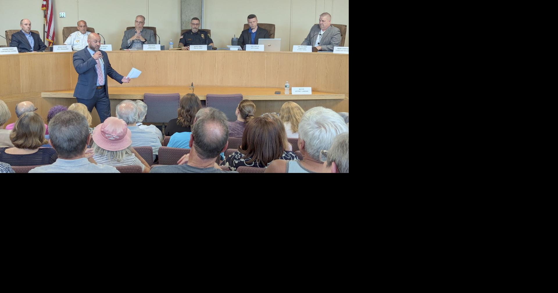 Citizens pepper Rome Mayor Lanigan with questions at first town hall ...