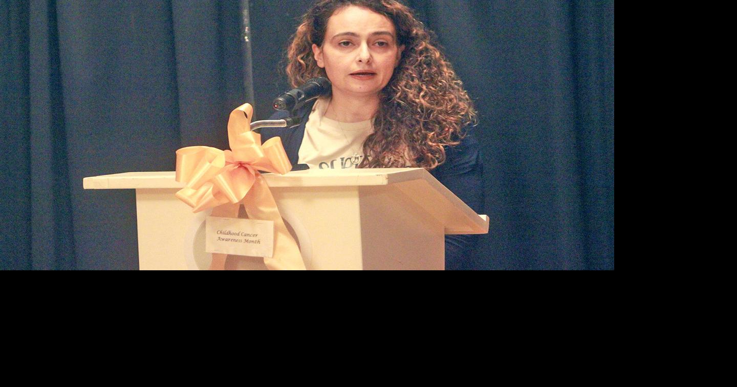 Oneida officials aim to raise awareness of childhood cancer | Oneida ...