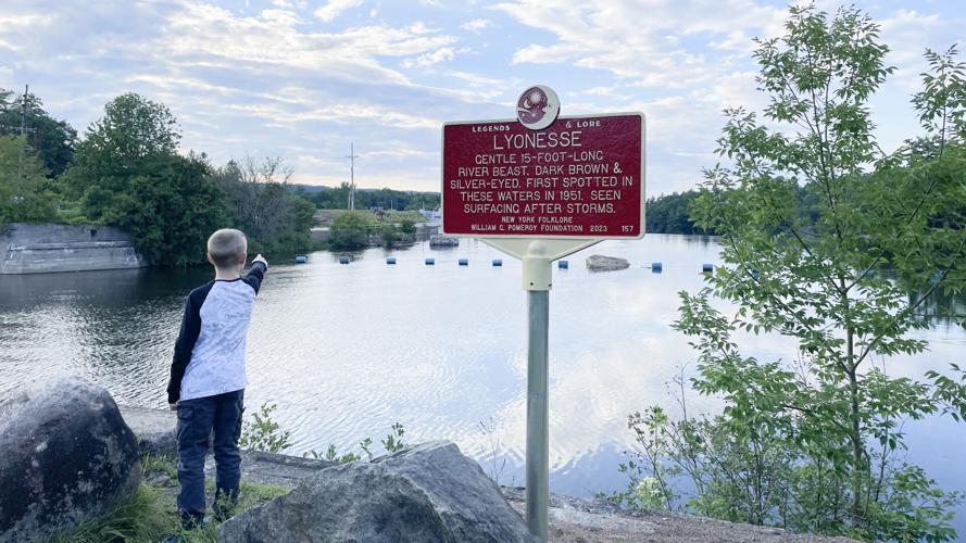 'Lyonesse' recognized with official plaque | News | romesentinel.com