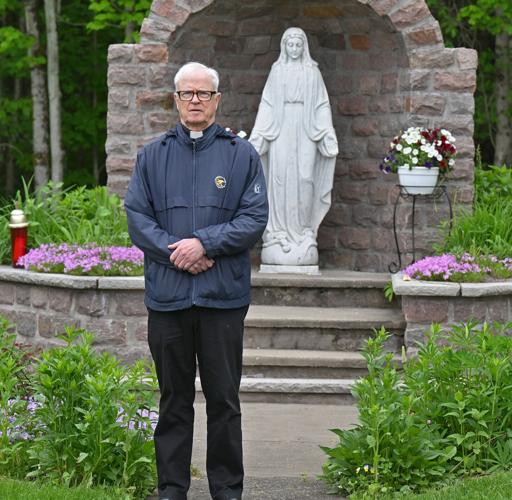 Rome, Lee priest to retire amid big changes | Entertainment/Life ...