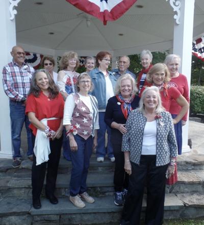 Oneida Chapter DAR celebrates at Farmers Market | Museums ...