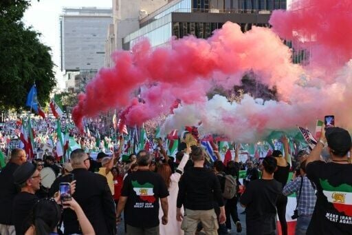 Thousands march in US to back Iranian anti-government protesters | News ...