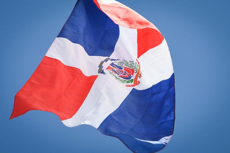Dominican heritage celebrated with Utica flag raising | Oneida ...