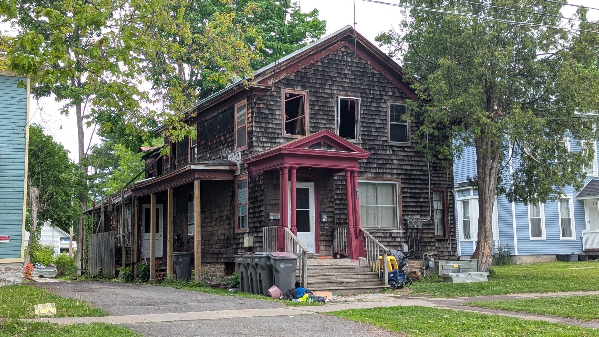 Three families displaced in early morning Rome fire | News ...