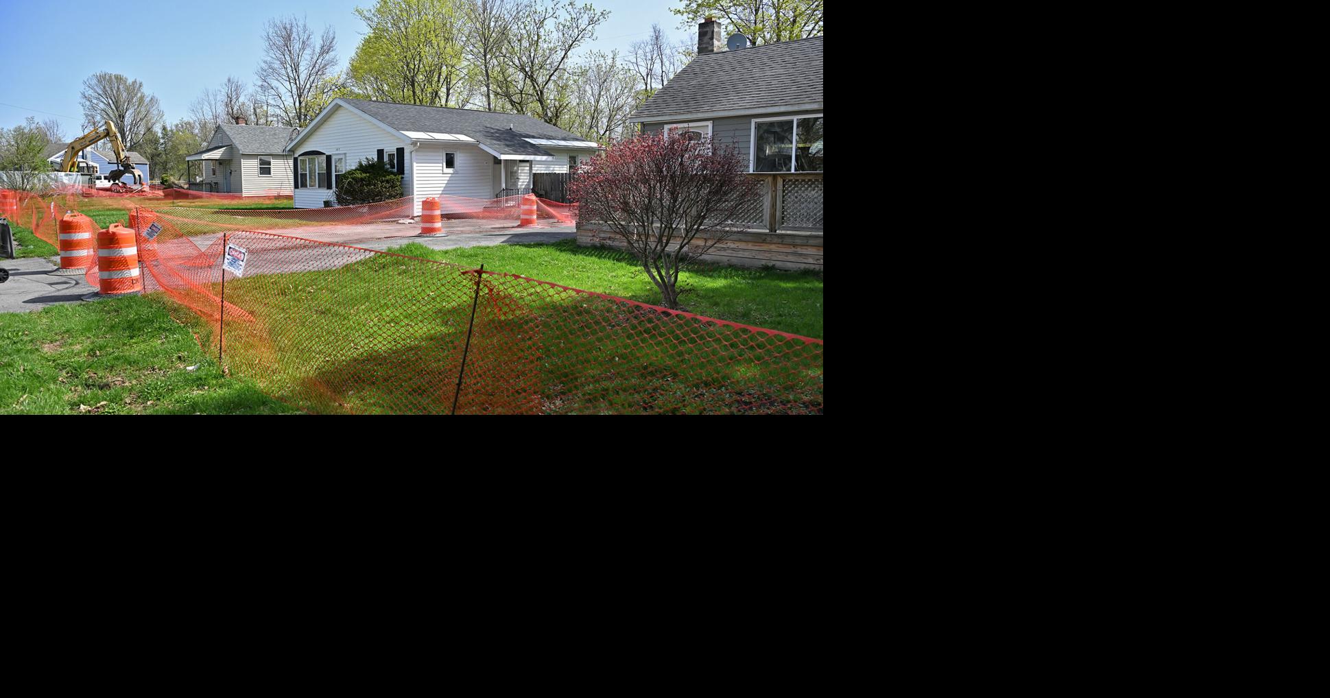 Home demolition on South Crescent Drive in Rome | | romesentinel.com