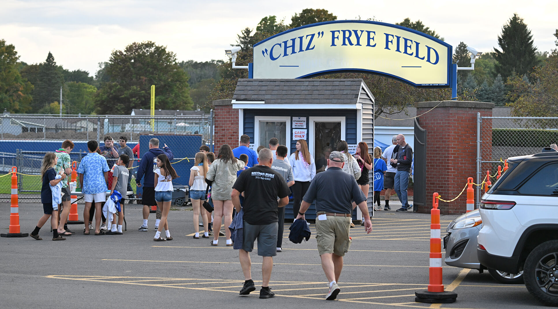 Whitesboro football wins behind QB Hill and RB McDonald | Sports ...