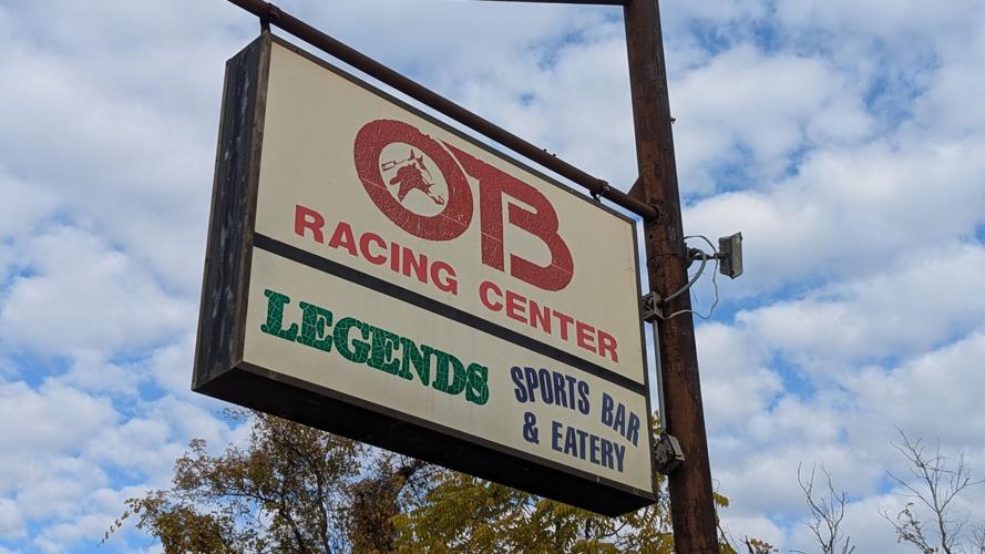 Rome man accused of trying to steal former Legends bar sign | News ...