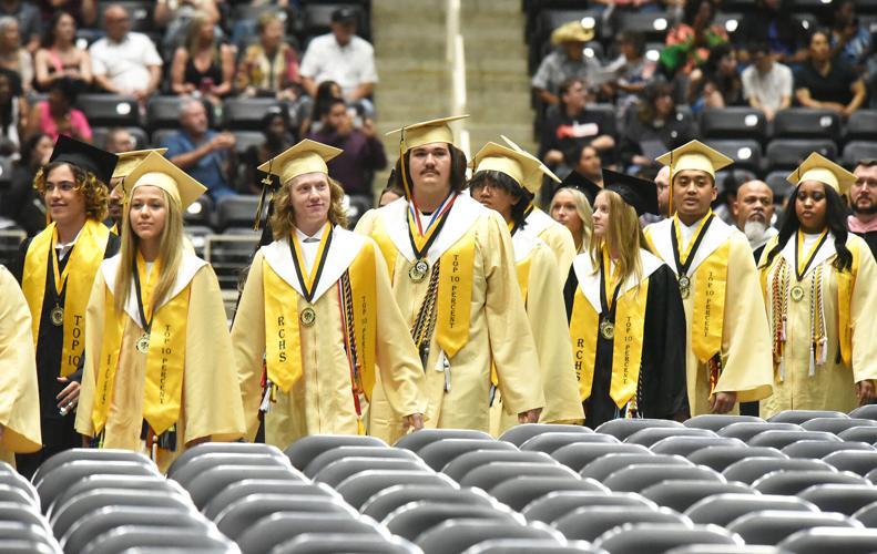 Royse City graduates record 584 seniors | Local News ...