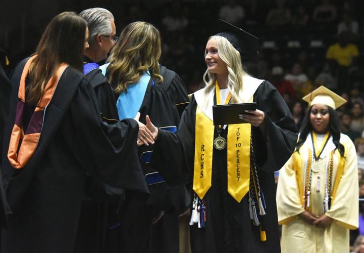 Royse City graduates record 584 seniors | Local News ...