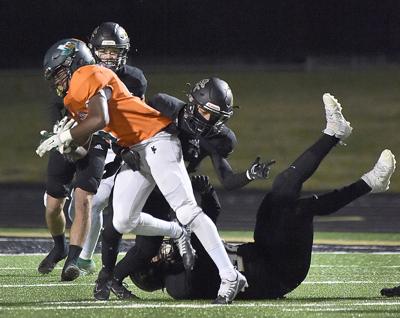 Royse City Bulldogs open 2023 football season with 40-20 victory ...