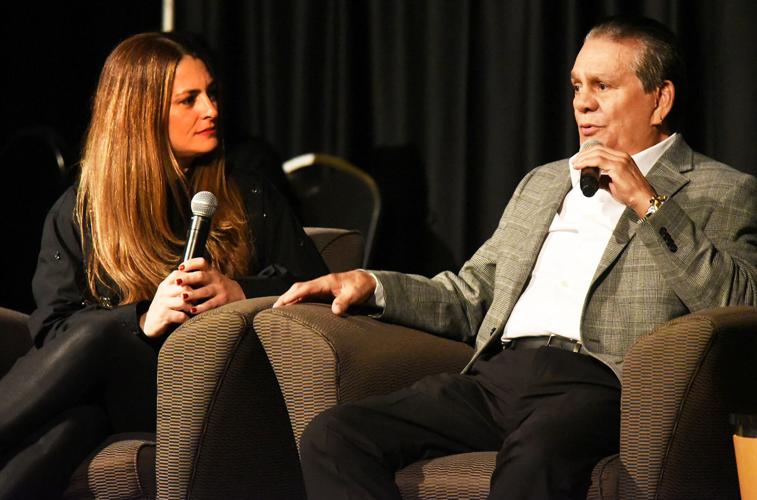 Legendary boxer Roberto Duran visits Texas A&M University-Commerce ...