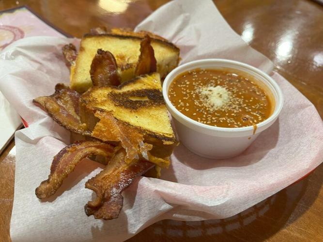 Danny Dines: Road trip to Mac and Cheese Paradise | Features ...