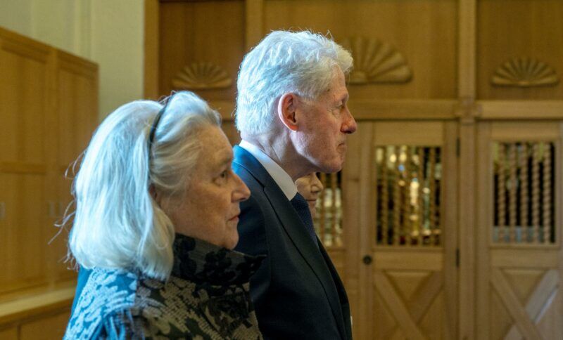 Clinton speaks to Richardson’s bravery, kindness at funeral ...