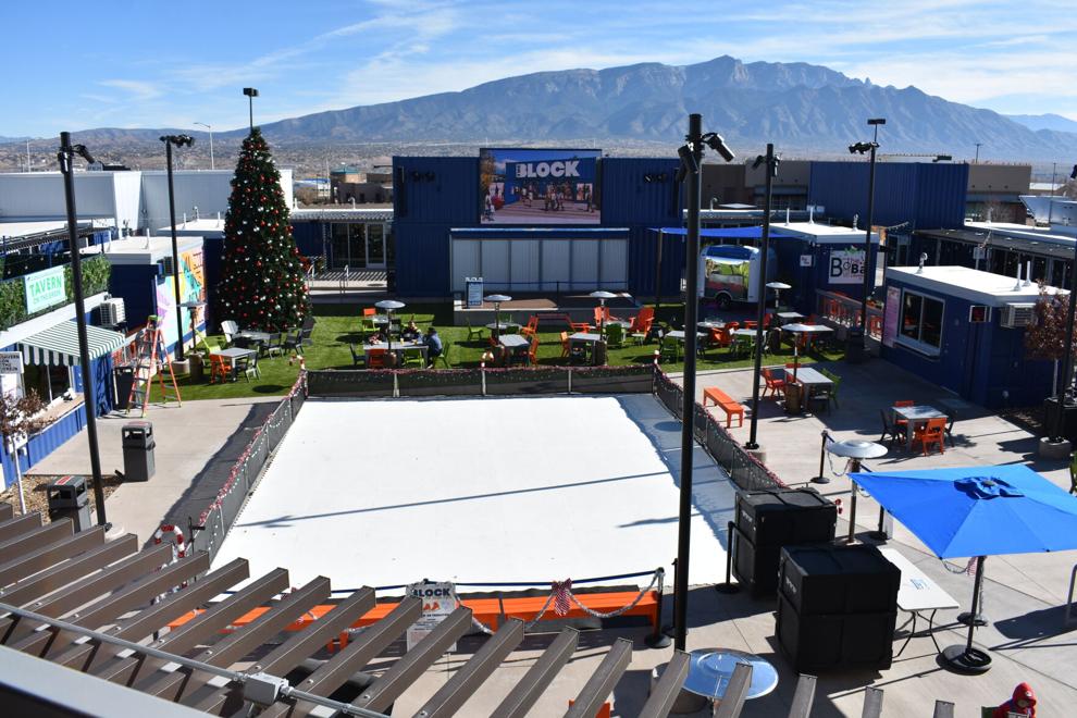 New ice skating rink opens at THE BLOCK | Rio Rancho | rrobserver.com