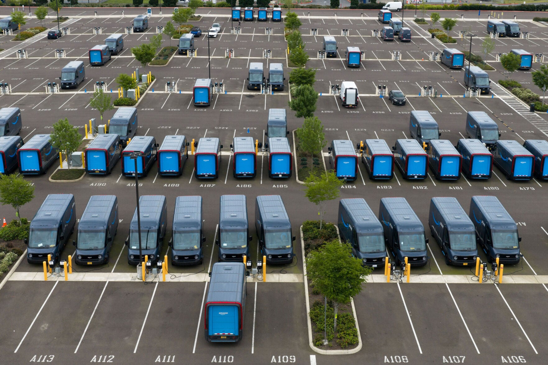 Amazon Earns | Ap | rutlandherald.com