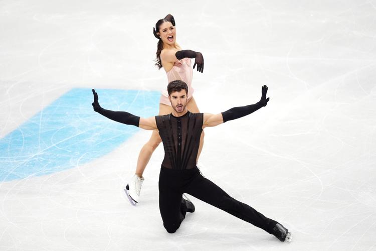 Petrokina stuns by retaining European figure skating title after ...