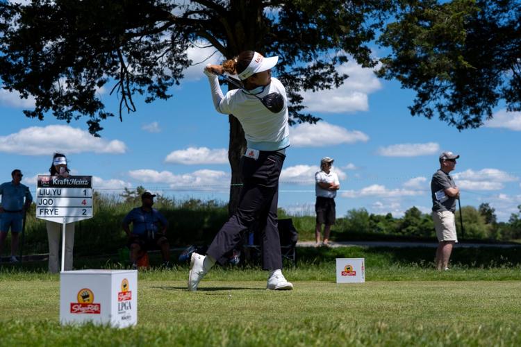 Soo Bin Joo thrives in the wind and builds a 4-shot lead in the ...