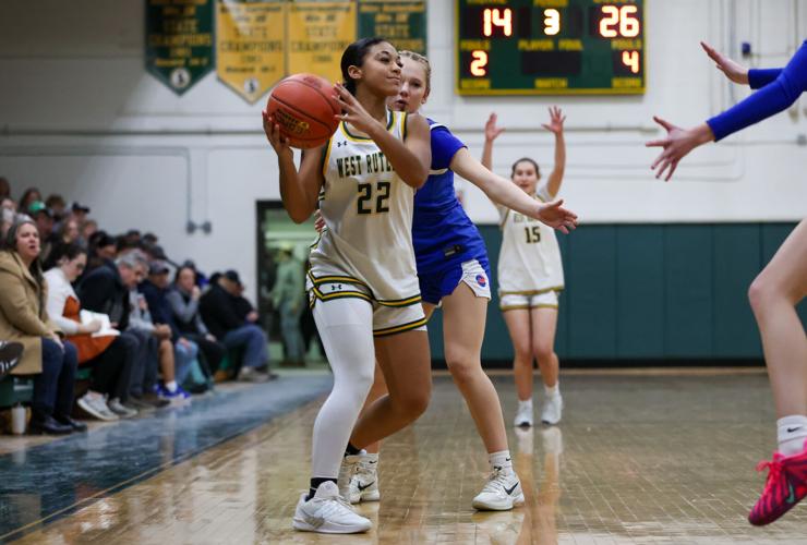 Hurricanes blow through Hinchey Gym | Local | rutlandherald.com