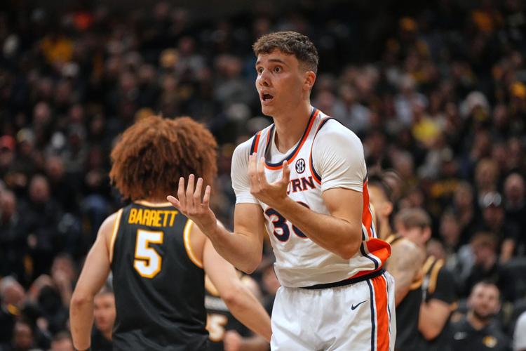 Stone scores 22, Mitchell 20 as Missouri beats Auburn 84-74, improves ...