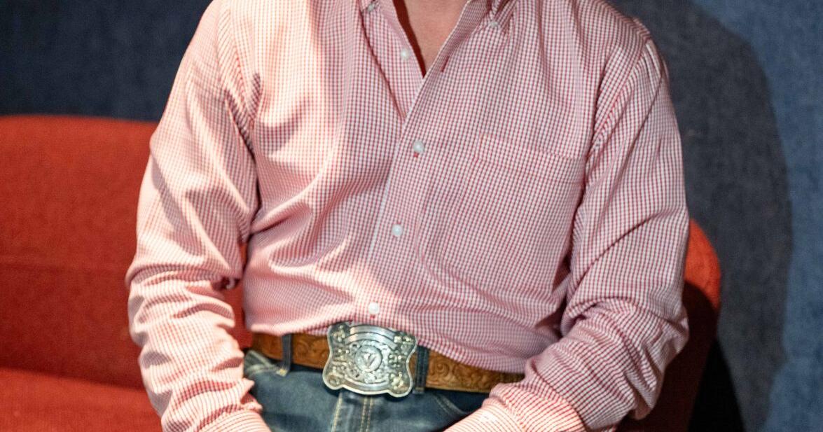 Cody Johnson Portrait Session | Ap | rutlandherald.com