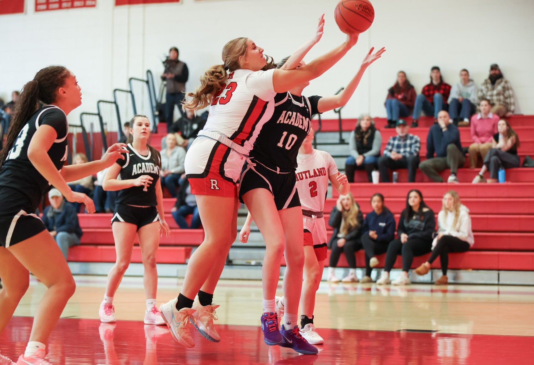 Rutland stands up to Hilltoppers | Local | rutlandherald.com