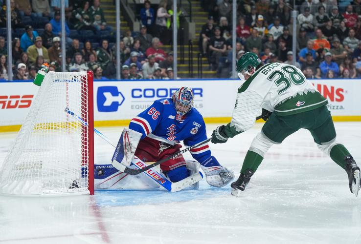 Predators 1st-rounder Cameron Reid helps Kitchener beat Everett 6-2 in ...