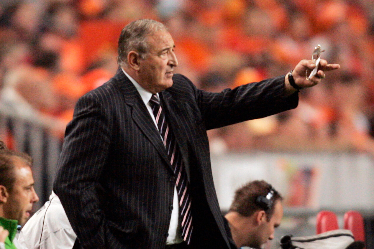 Dimitar Penev, coach who led Bulgaria to 1994 World Cup semifinals, dies at age 80 | Pro ...