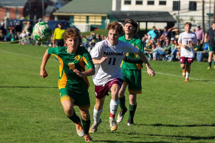 Westside breaks tie with PK | Local | rutlandherald.com