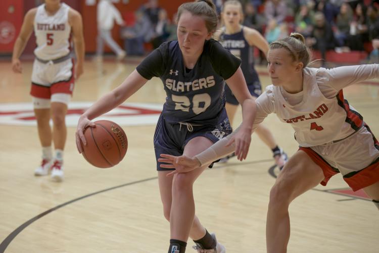 Rutland pulls away from Slaters late | Sports | rutlandherald.com