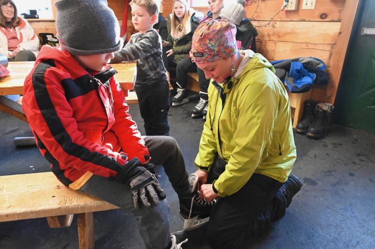 Brooklyn pop rockers make video at Proctor rink | News | rutlandherald.com