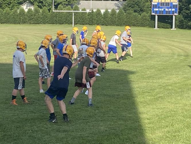 Slaters, Devils open football practices | Local | rutlandherald.com