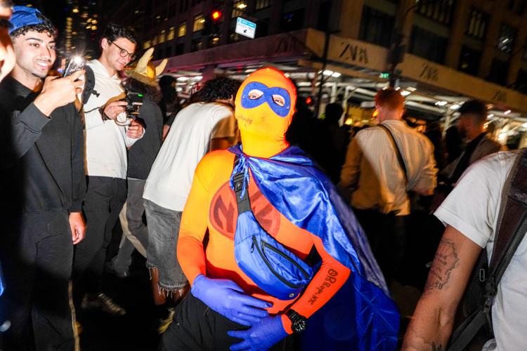 A 'rowdy' Knicks watch party ends with 21 in custody and 5 officers ...