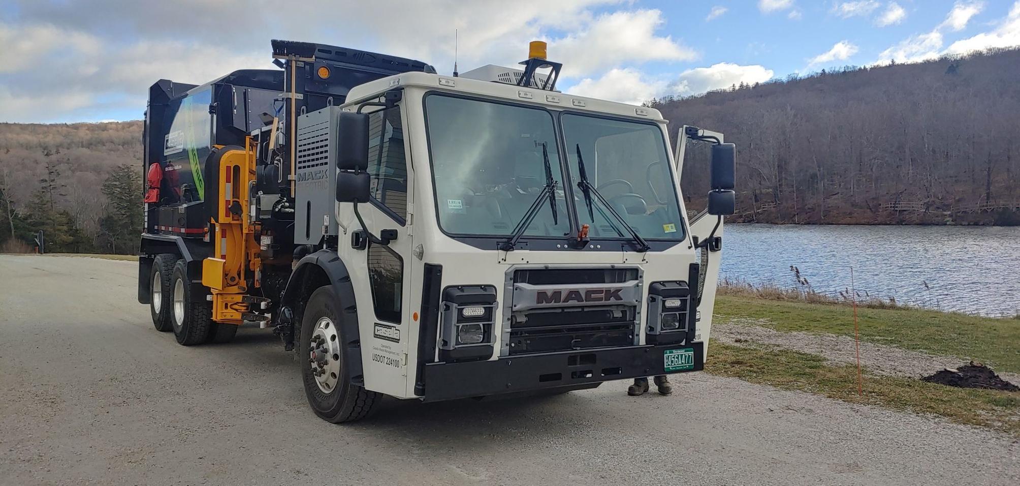 Casella shows off new all-electric refuse vehicle | Local News ...