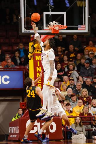 Langston Reynolds scores 22 as Gophers hold off No. 19 Iowa 70-67 | Pro ...