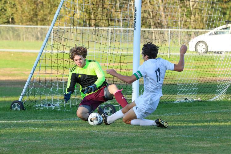 Phantoms sweep season series from Sharon | Sports | rutlandherald.com