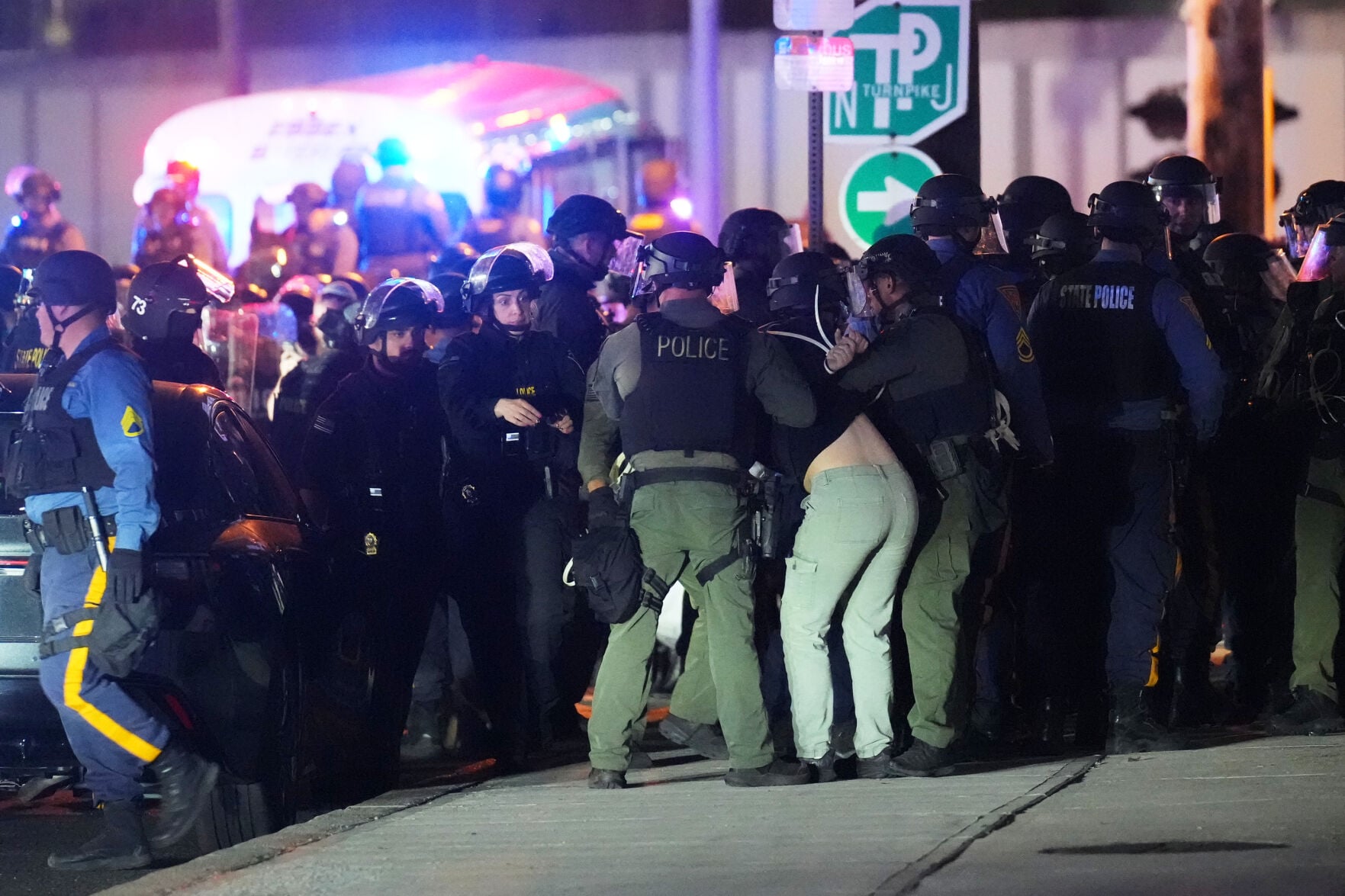 Immigration Protests New Jersey | Ap | rutlandherald.com