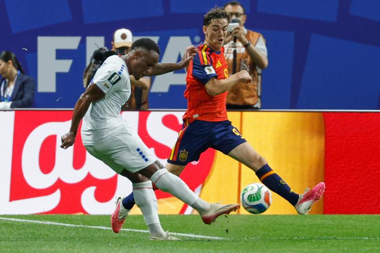 Cape Verde holds Spain to a surprising 0-0 draw in the country's World ...