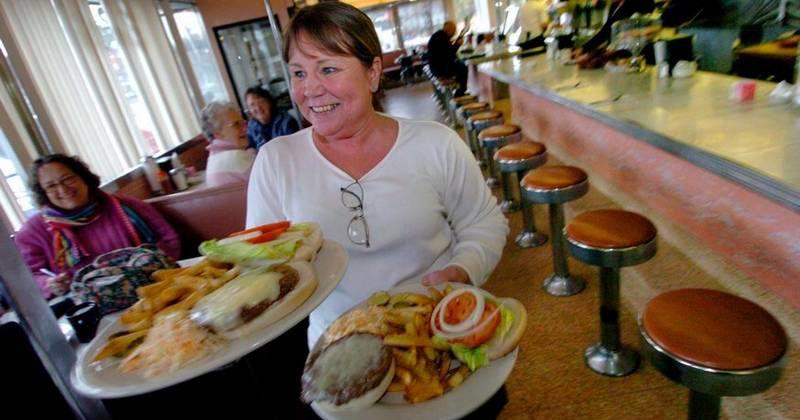Restaurateur reopens Springfield Royal Diner | News | rutlandherald.com