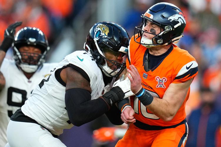 Trevor Lawrence's 4 TDs propel Jaguars past Broncos 34-20, ending ...