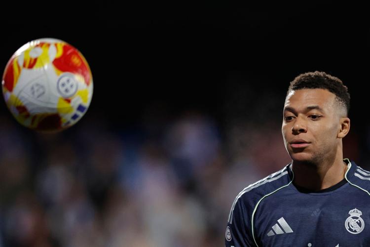 Mbappé scores twice in Real Madrid's narrow Copa del Rey win over 3rd ...